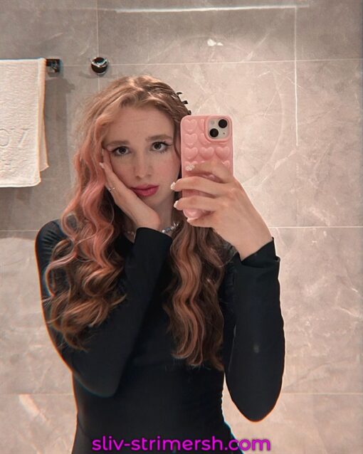 Слив фото и видео Риви А4 - sliv strimersh | горячий слив Rivi A4