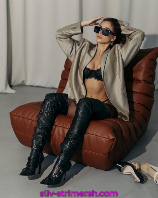 Слив фото и видео Adel Veigel - sliv strimersh | сексуальная Адель Вейгель